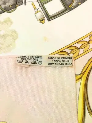 Hermès 1965 La Promenade De Longchamps Silk Scarf 90 Scarves - Pink