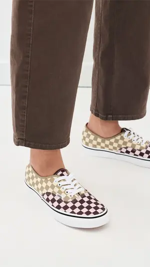 VANS Authentic Sneakers M 9/ W