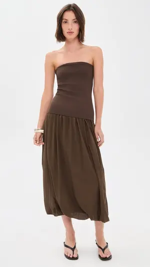 ST. AGNI Strapless Balloon Hem Dress