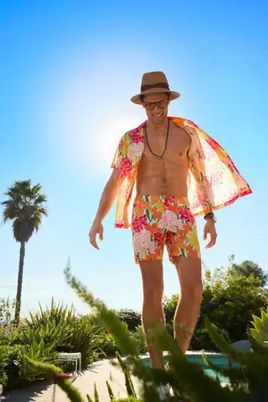 Mr Turk Lawrence Short Herringbone