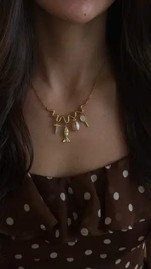 BEADS BY TARA Contour Charm Necklace