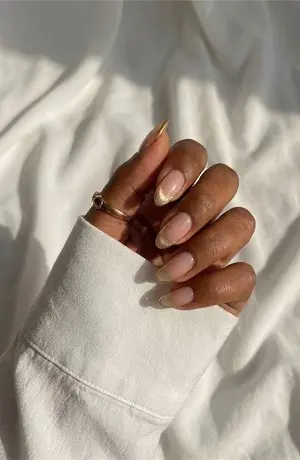 NAIL POP STUDIO Almond Press On Nails