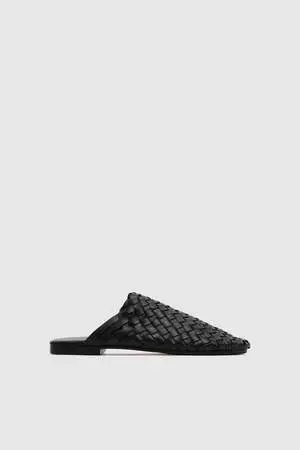 ST. AGNI Bunto Woven Loafer - Black