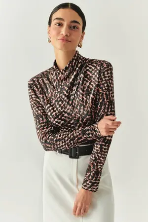EXQUISE Ensley Printed Blouse - Multi Color