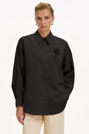 EXQUISE Jaelyn Embellished Long Sleeve Shirt - Black