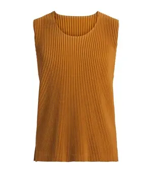 Issey Miyake Pleated Vest - Brown