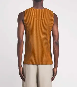 Issey Miyake Pleated Sleeveless Top - Brown