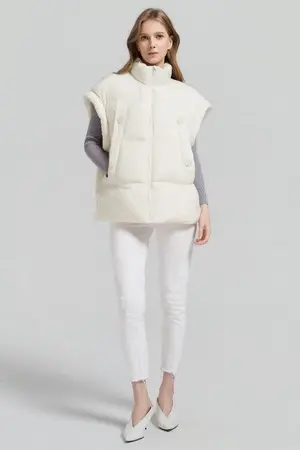 OROLAY Oversized Sleeveless Puffer Vest - Beige