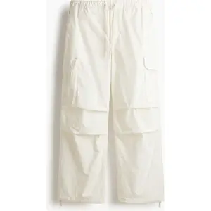 H&M Loose-fit Cargo Pants In Cotton Twill - Cream