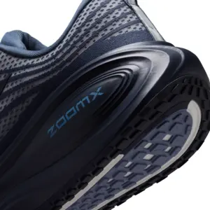 Nike Vomero 18 Road Running Shoes - Blue