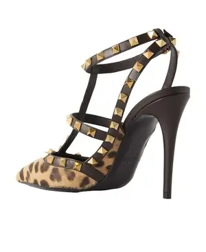 Valentino Garavani Rockstud Pointed Toe Pumps