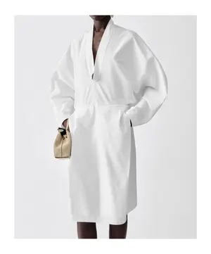 Jacquemus V-neck Fitted Dress With Long Sleeves And Ruffled Back - White
