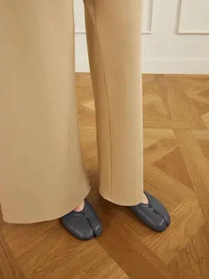 MAISON MARGIELA Tabi Split-toe Leather Ballet Flats - Gray
