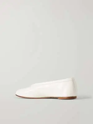MAISON MARGIELA Tabi New Ballerina Split-toe Patent-leather Ballet Flats - White