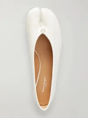 MAISON MARGIELA Tabi New Ballerina Patent Leather Flats - White