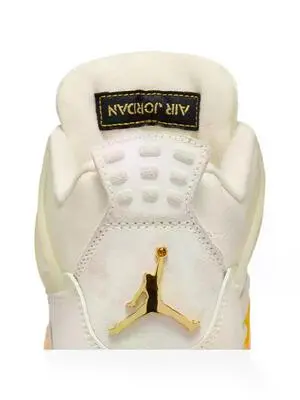 Nike Air Jordan 4 Retro Sneakers
