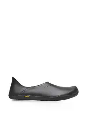 DEMON Dalmara Slip-on Sneakers