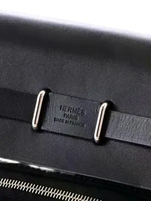 Hermès Herbag Zip Toile And Leather 20 Shoulder Bag - Black