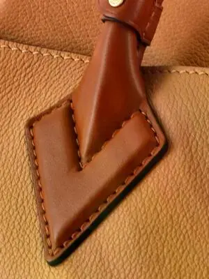 LOUIS VUITTON On My Side Mahina Leather Mm Tote Bag