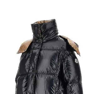 Moncler Parana Down Jacket With Detachable Hood - Black