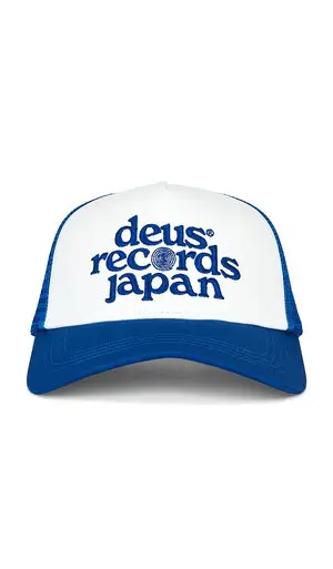 Deus Ex Machina Strata Trucker Hat In Blue - Daphne Blue