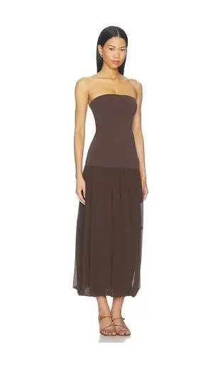 ST. AGNI Strapless Balloon Hem Dress In Brown