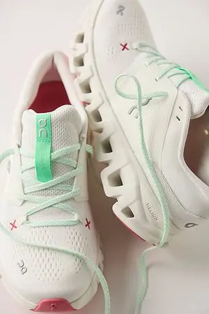 On X 5 Athletic Sneakers - Ivory/ice