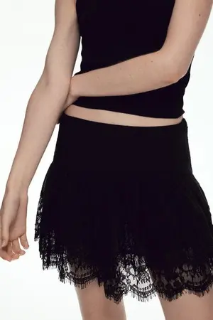 H&m Lace-trimmed Mini Skirt