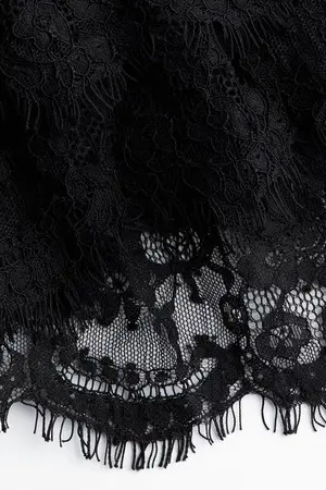 H&m Lace-trimmed Mini Skirt