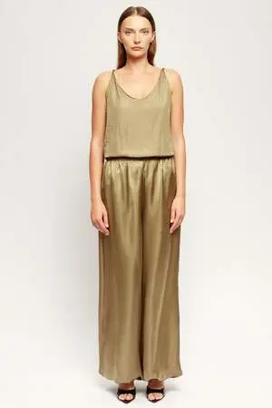 S/W/F BOUTIQUE - INTERNATIONAL Parachute Scoop Neck Top - Olive