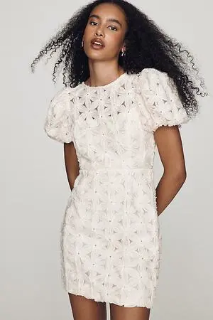 Endless Rose Puff-sleeve Mi Dress - Cream
