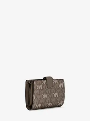 Michael Kors Jet Set Travel Medium Signature Logo Billfold Wallet