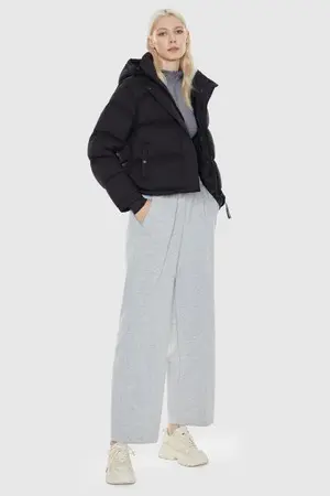 OROLAY Puff-o® Cropped Down Puffer Jacket Black