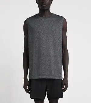 On Train Flex Sleeveless Top