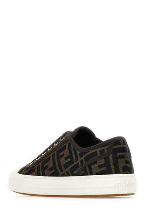 Fendi Logo Print Lace-up Sneakers - Multicolor