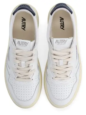 AUTRY Medalist Low Sneakers - White
