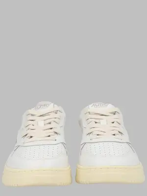 AUTRY Medalist Low Sneakers - White