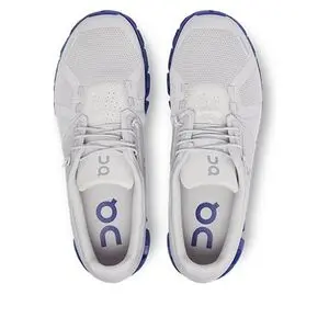 On Cloud 5 Sneakers