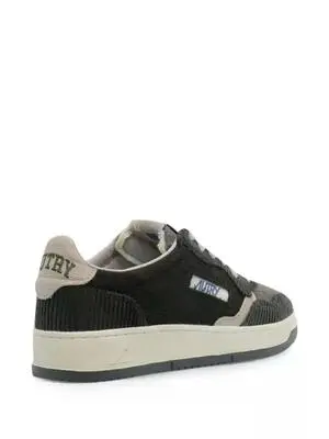 AUTRY Medalist Panelled Sneakers