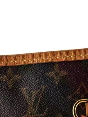 LOUIS VUITTON Neverfull Monogram Canvas Gm Tote Bag - Brown