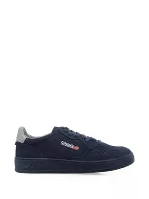 AUTRY Medalist Low Perforated Panelled Sneakers - Blue