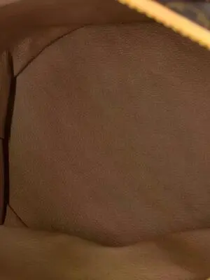 LOUIS VUITTON Monogram Canvas Gm Bucket Bag