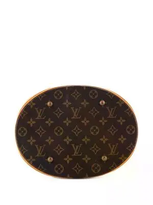 LOUIS VUITTON Monogram Canvas Gm Bucket Bag