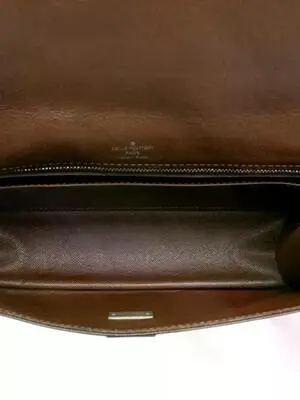LOUIS VUITTON 2005 Taiga Selenga Clutch Bag