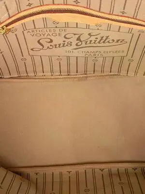 LOUIS VUITTON 2011 Monogram Neverfull Mm Tote Bag