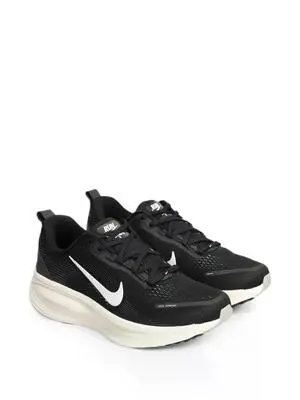 Nike Vomero 18 Sneakers