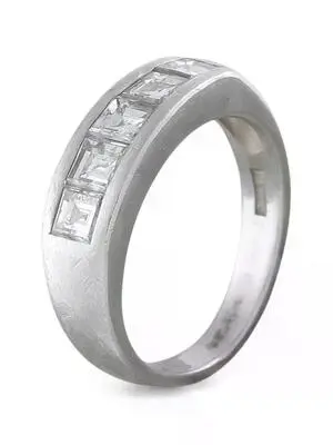 LB EXCLUSIVE Diamond Ring - Silver
