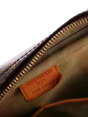 LOUIS VUITTON Deauville Monogram Canvas Handbag