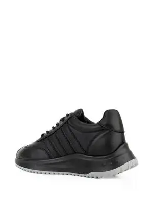 LINDA BAUMANN Panelled Leather Sneakers