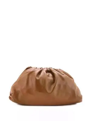 Bottega Veneta The Pouch Clutch Bag - Brown